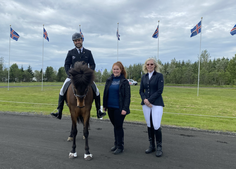 Elvar hlaut FT fjöðrina | Eidfaxi.is